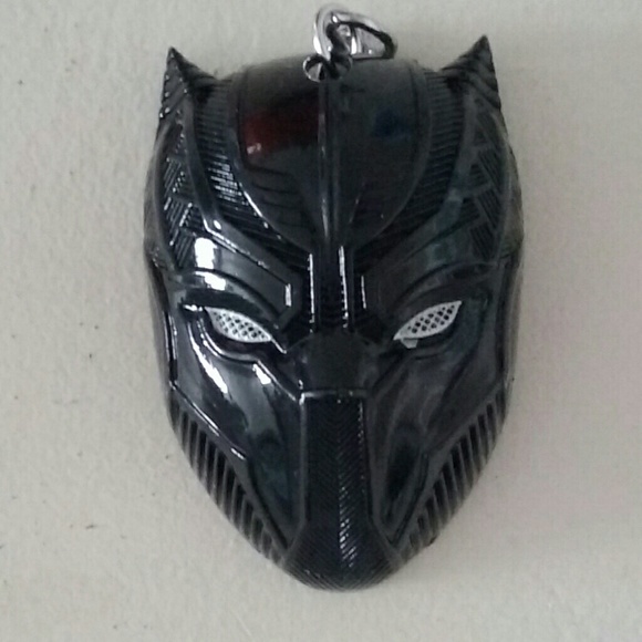 Marvel | Accessories | Marvel Black Panther Mask Key Chain Metal Black ...